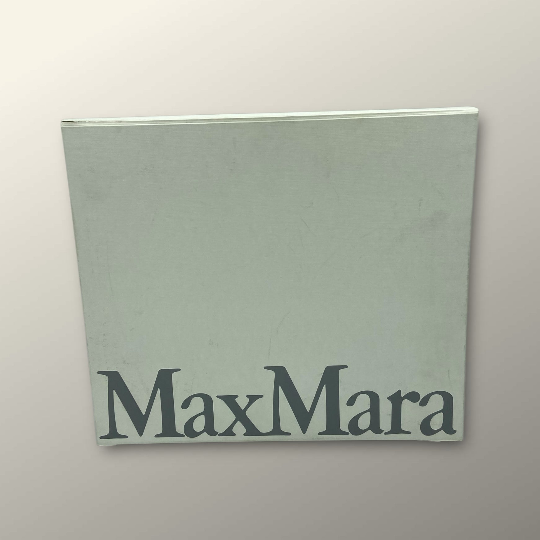 Max Mara Gift Box – Genuine Design
